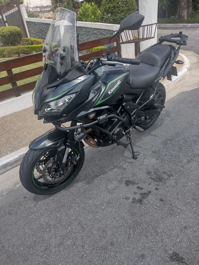 Motos KAWASAKI VERSYS no Brasil