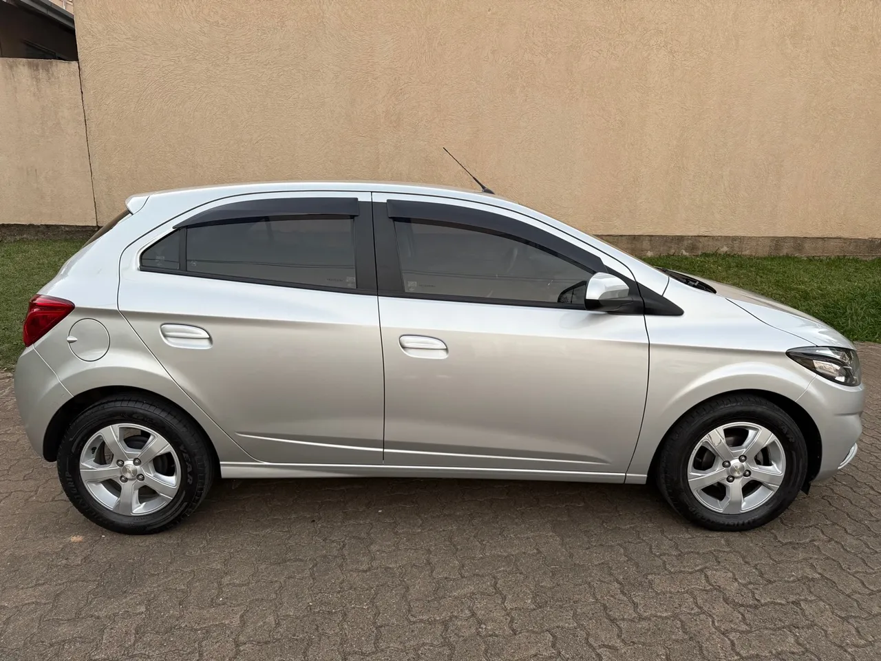 Carros 2019 Usados e Novos à venda