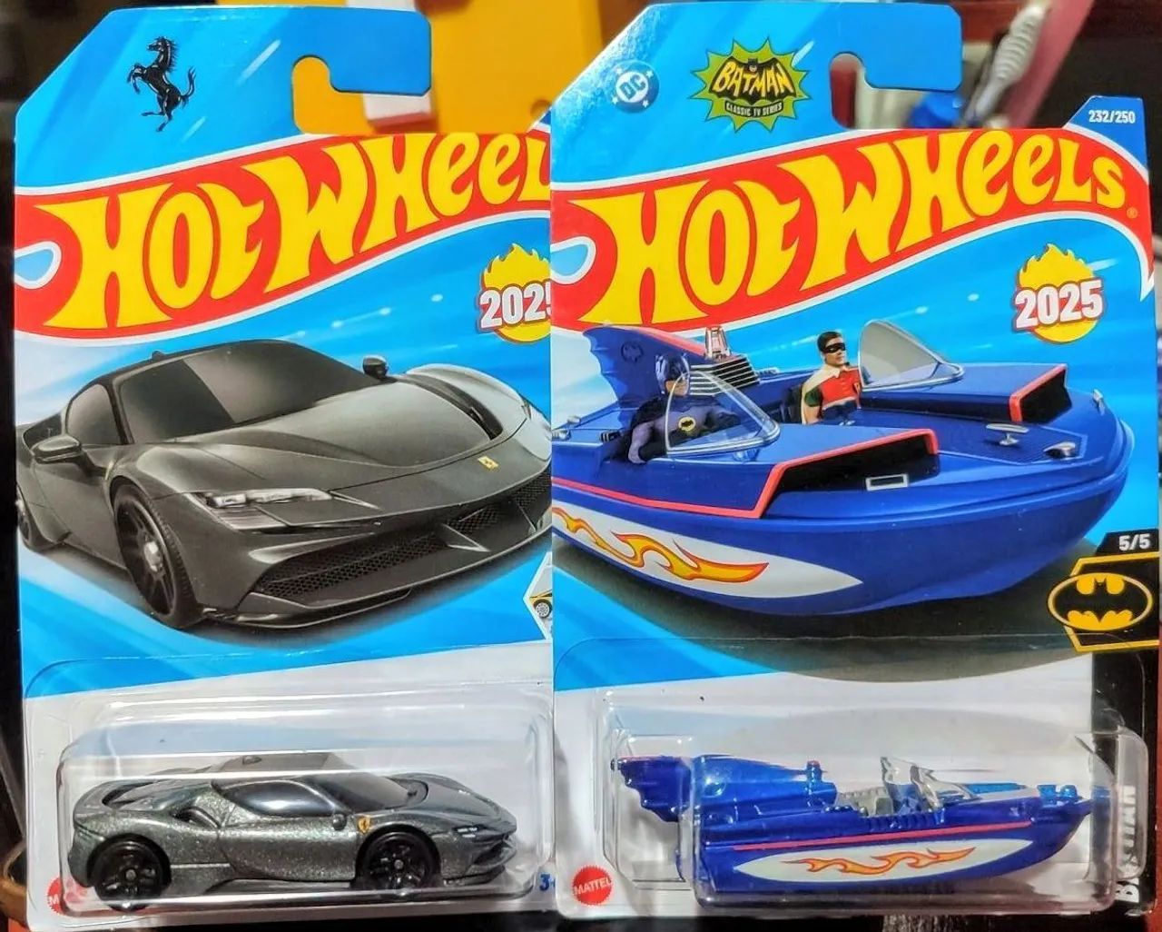 Hot Wheels - Ferrari SF90 Stradale Grafite + 1966 Bat Boat/Bateau ...