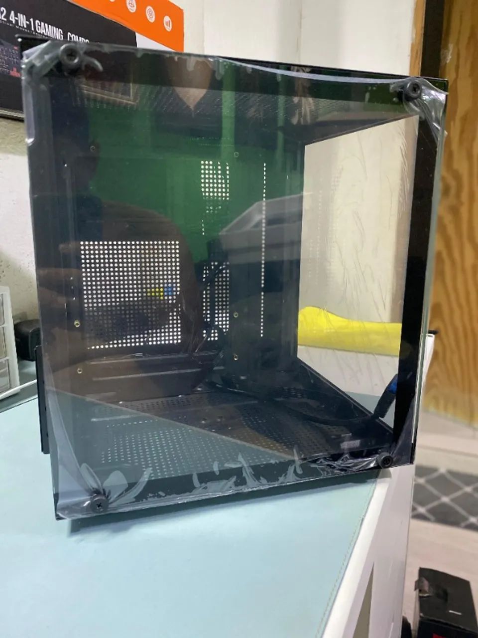 Gabinete Gamer Pichau Atom , Mini-Tower, Lateral de Vidro - Sem fans ...