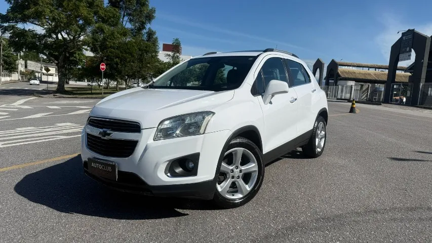 CHEVROLET TRACKER 2015 Usados e Novos
