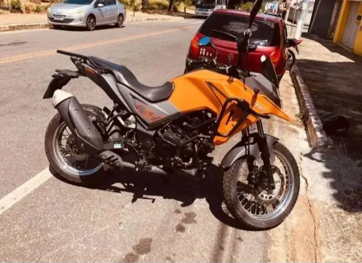 Motos DAFRA NH 300 no Brasil