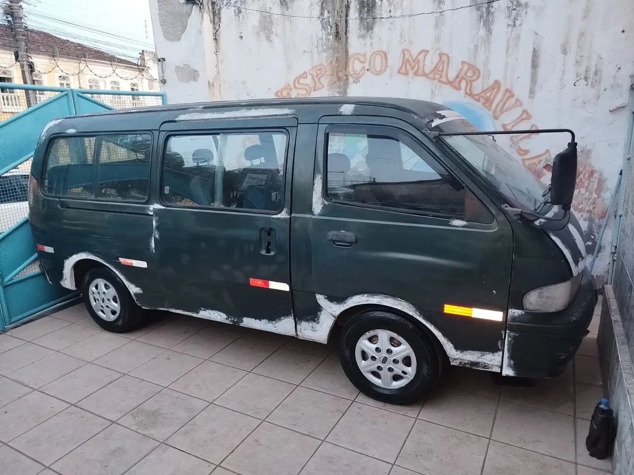 KIA MOTORS BESTA Usados e Novos