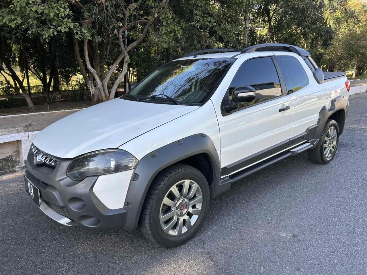 FIAT STRADA 2015 Usados e Novos