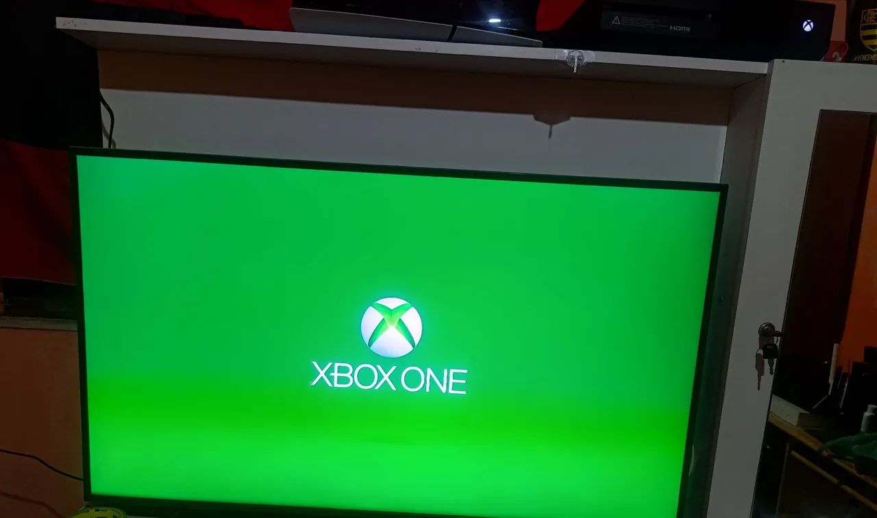 Console Xbox One original, 2 controles , fonte mais jogos digitais já ...