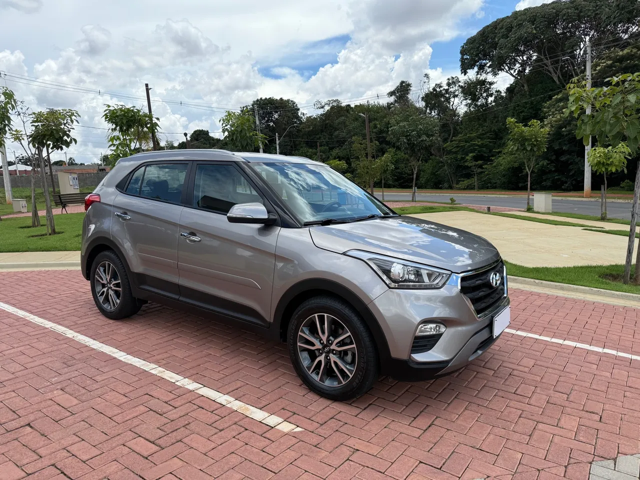 HYUNDAI CRETA 2017 Usados e Novos