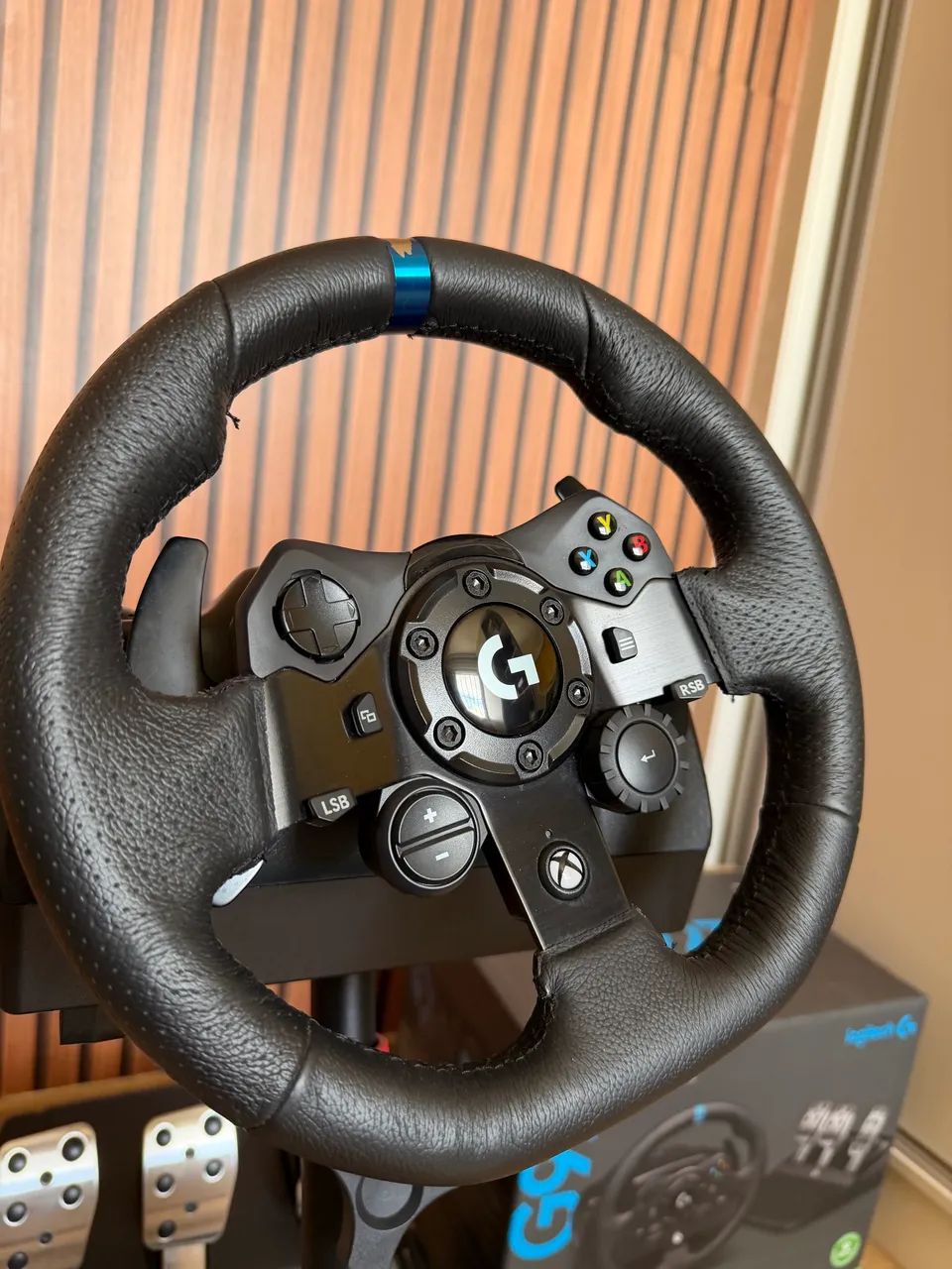 Volante Logitech G923 para Xbox e Pc + Cockpit Extreme SimRacing ...