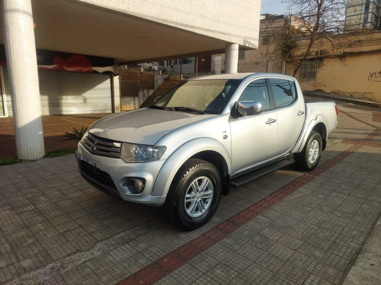 MITSUBISHI L200 2016 Usados e Novos