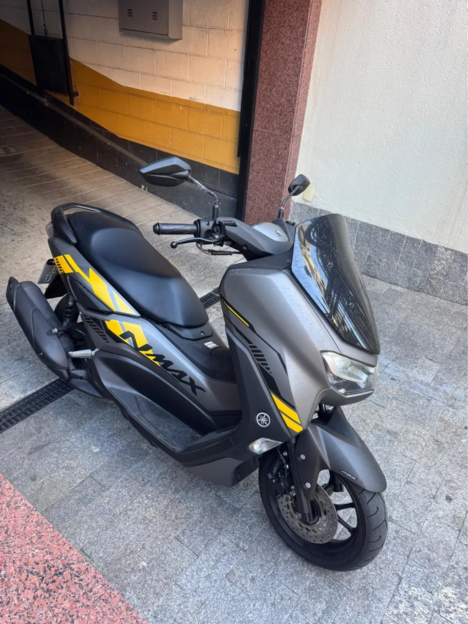 Motos YAMAHA NMAX 2024 no Brasil