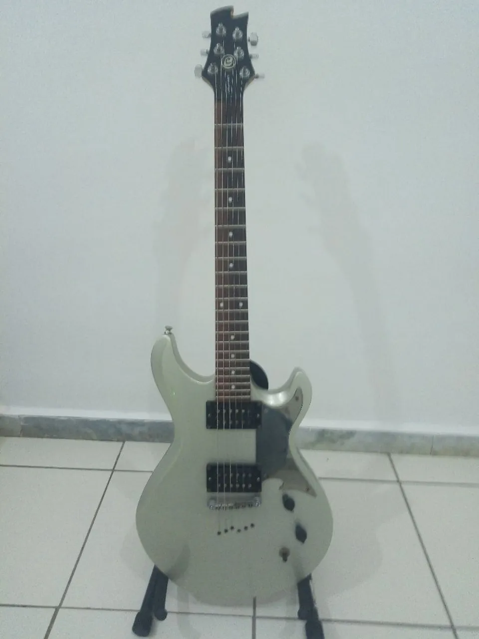 "guitarra cort" - Instrumentos musicais no Brasil