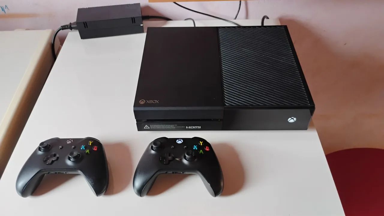 Xbox one 1tb 2 controles + jogos - Consoles de Vídeo Game - Barro Alto ...