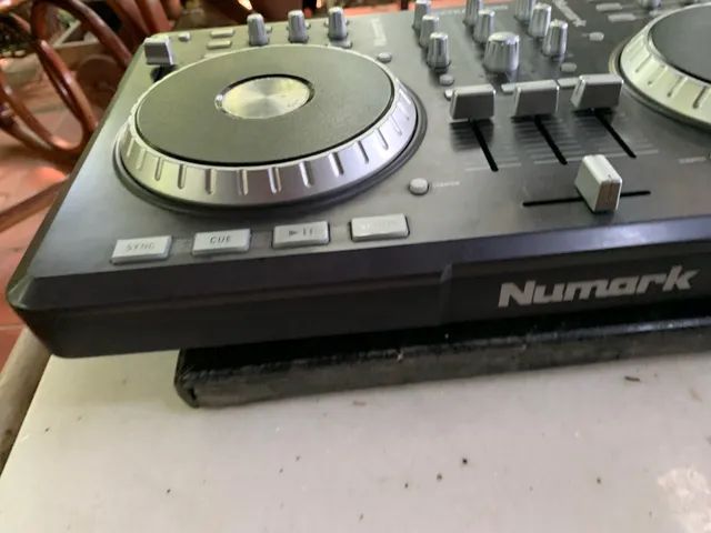 "controladora numark pro 2" no Brasil