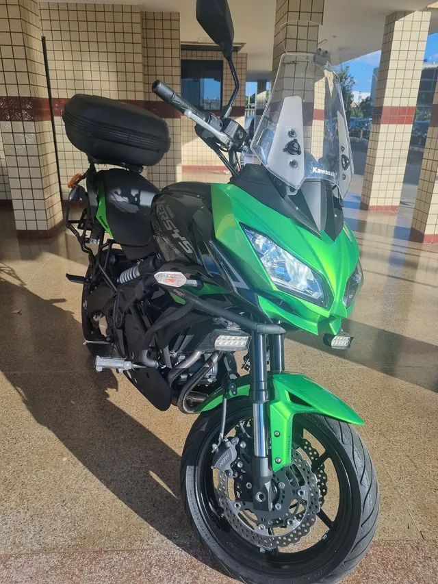 Motos KAWASAKI VERSYS no Brasil