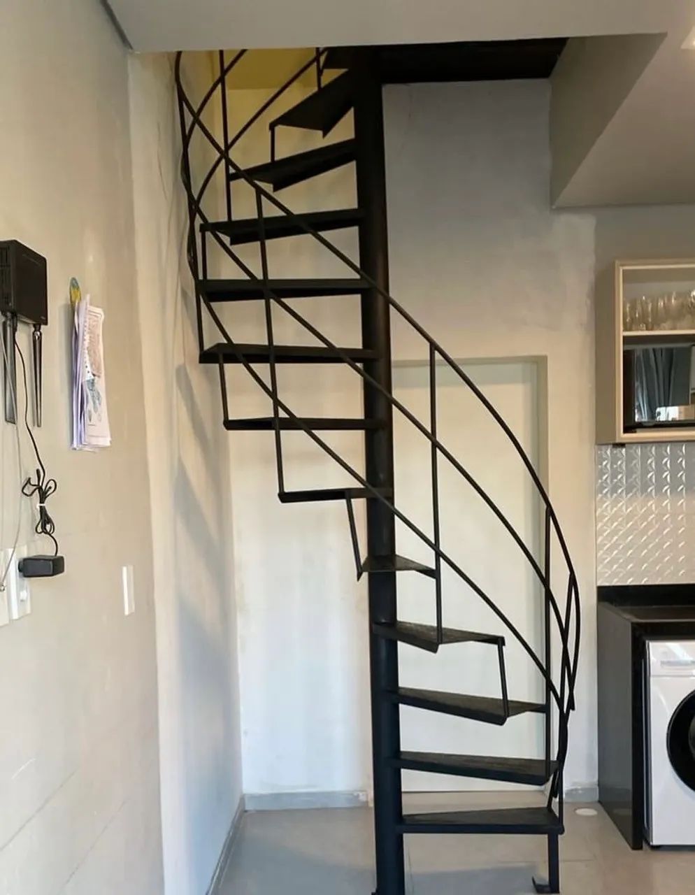 Escada de ferro caracol - Portas e Janelas - Cidade Nova, Manaus ...