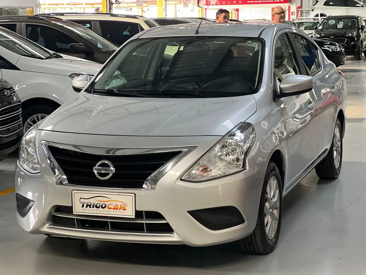 NISSAN VERSA Usados e Novos