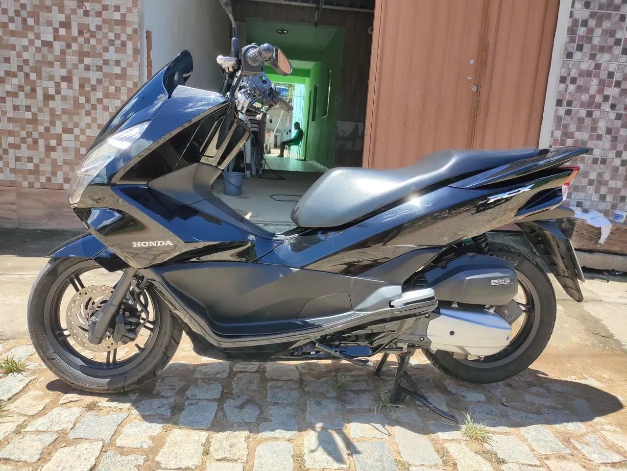 Motos HONDA PCX 2016 no Brasil