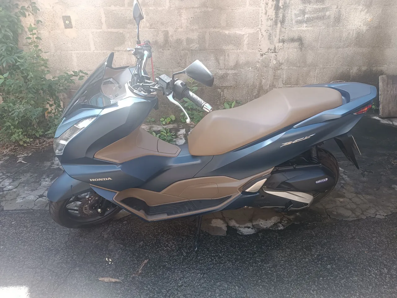 Motos HONDA PCX 2024 no Brasil