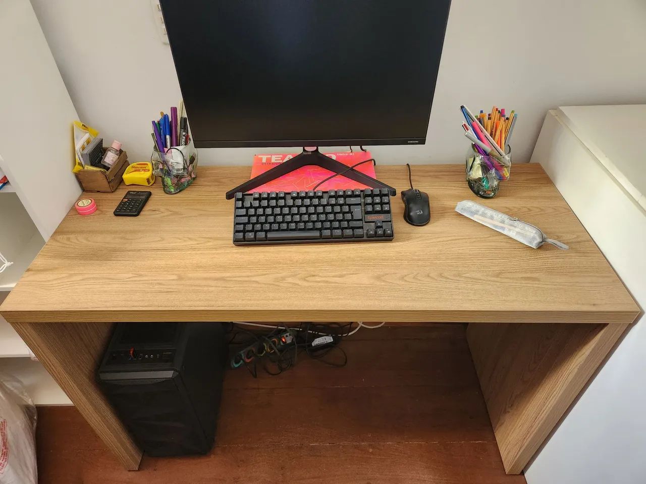 "mesa de escritorio simples" no Brasil