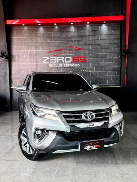 TOYOTA HILUX SW4 3.4 V6 Usados e Novos