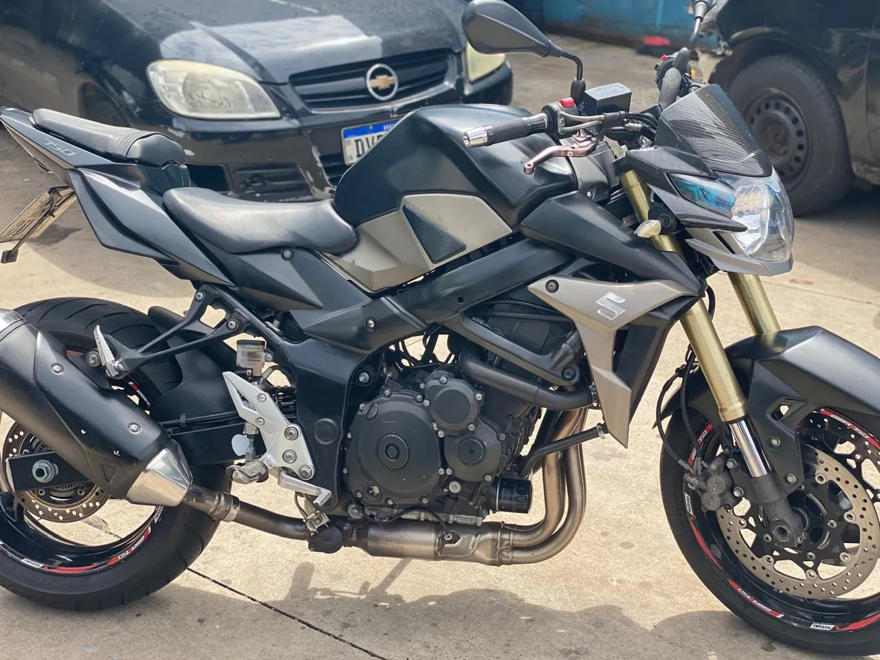 Motos SUZUKI GSR no Brasil