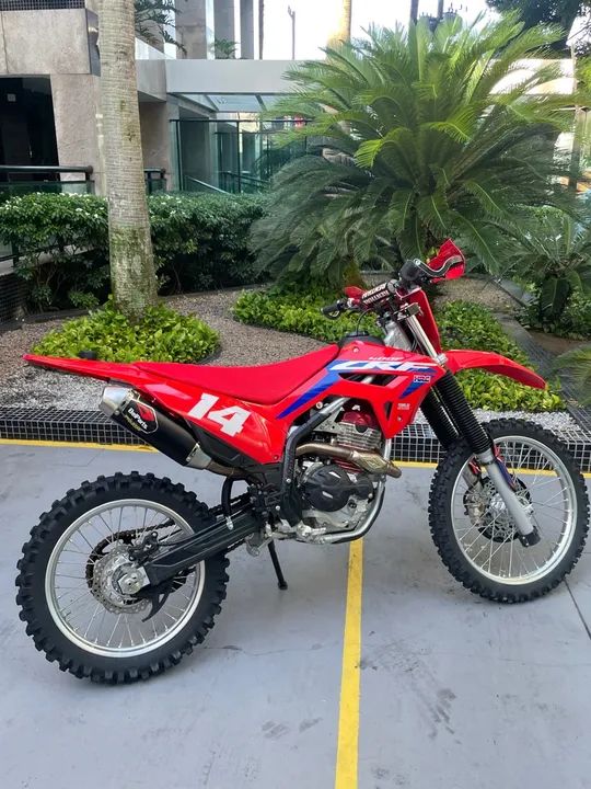 Motos HONDA CRF no Brasil