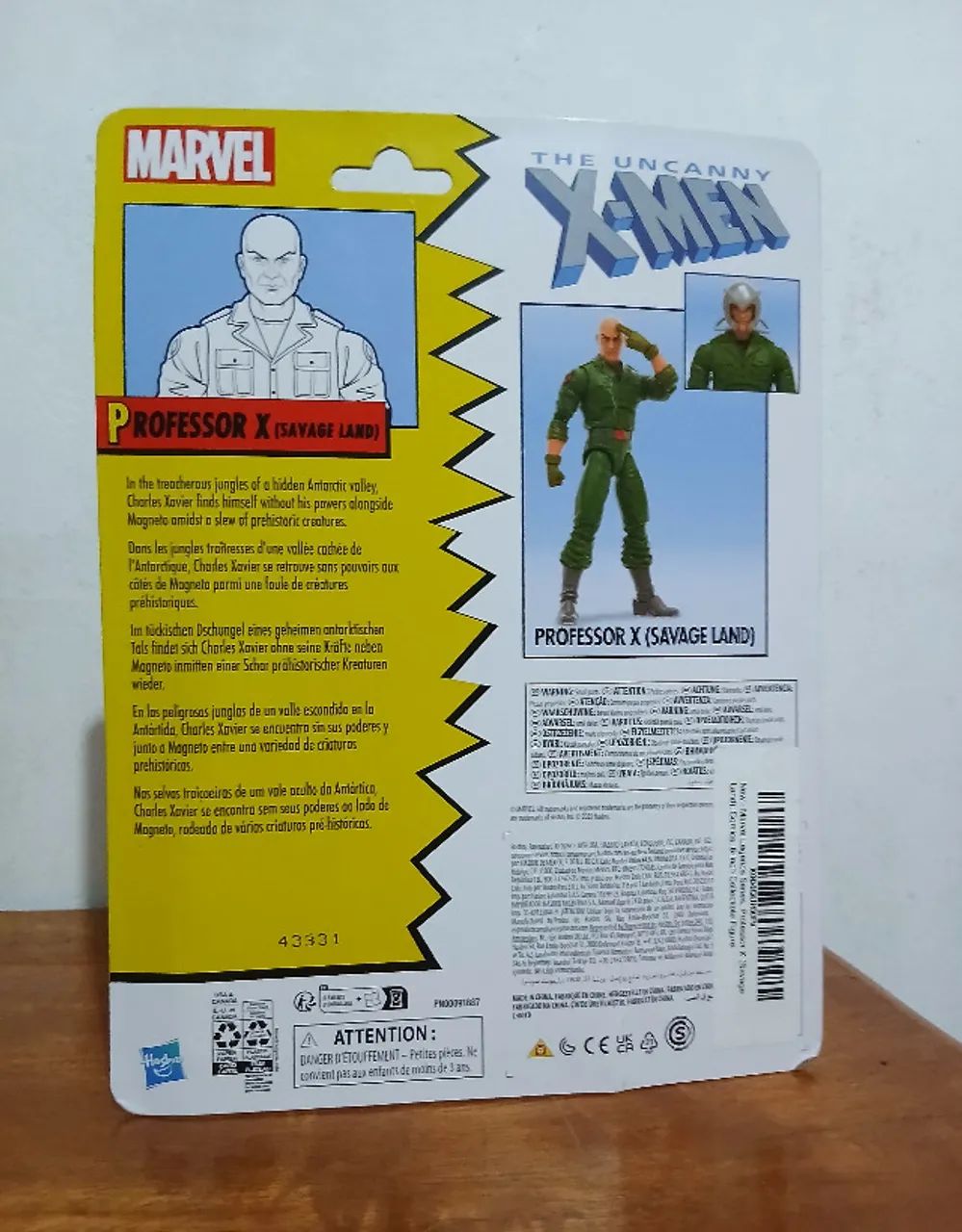 Professor X Charles Xavier Savage Land Marvel Legends - Hobbies e ...
