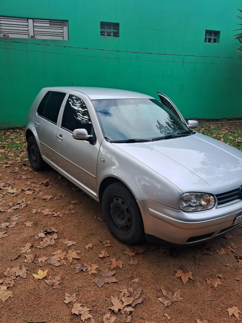 VOLKSWAGEN GOLF 2000 Usados e Novos