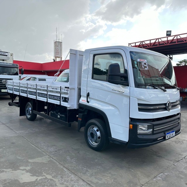 VOLKSWAGEN DELIVERY EXPRESS 2019 Usados e Novos | OLX