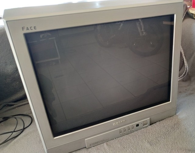 Tv semp toshiba 21 polegadas | +67 anúncios na OLX Brasil