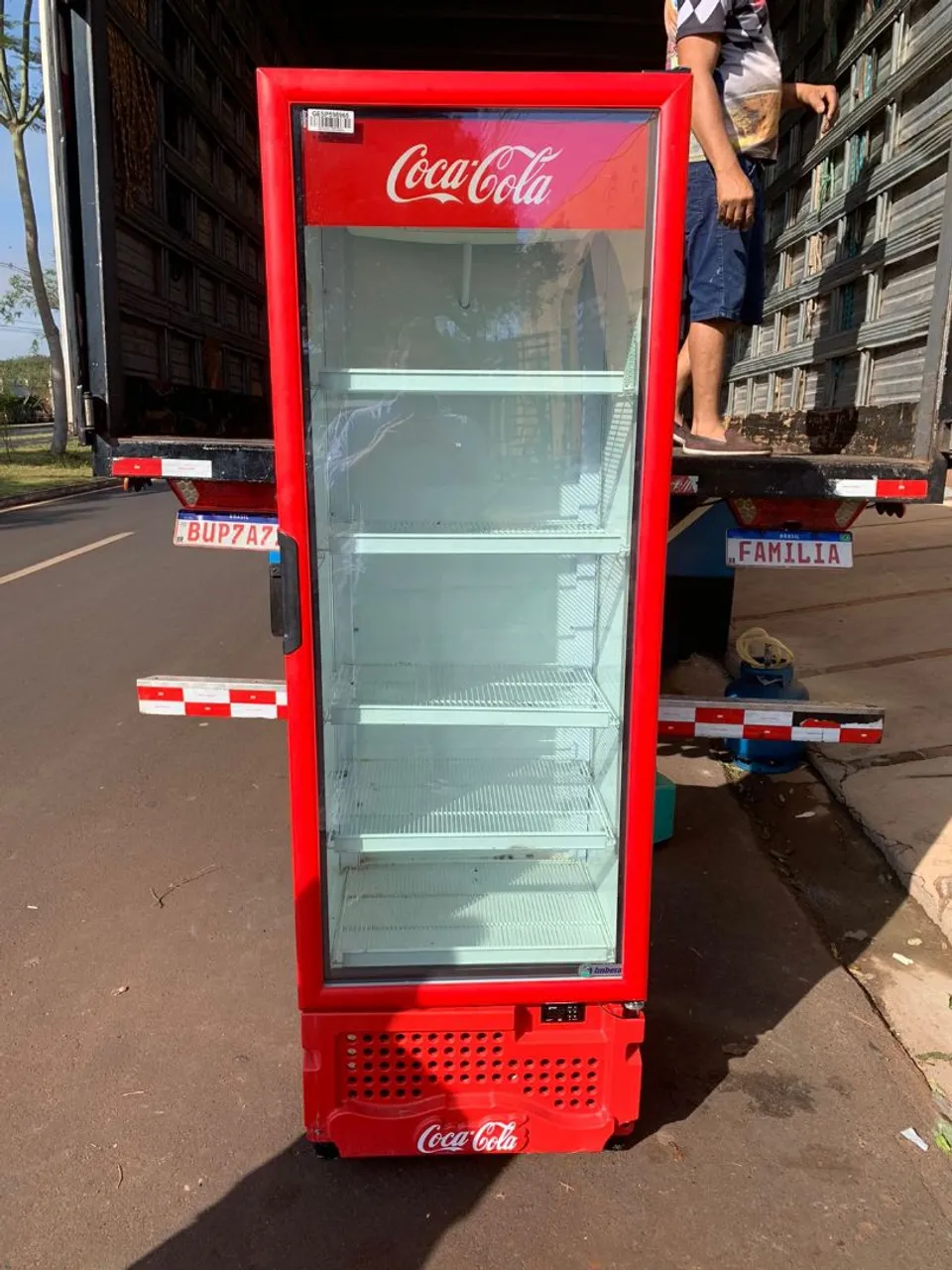 "freezer da coca cola vertical" - Geladeiras e Freezers no Brasil