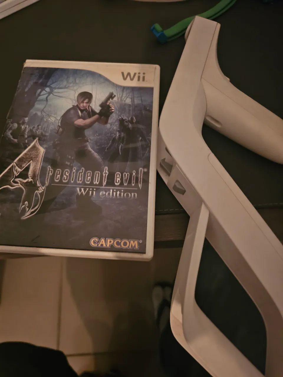 Resident Evil 4 + wii Zapper original - Jogos de Vídeo Game - Jardim ...