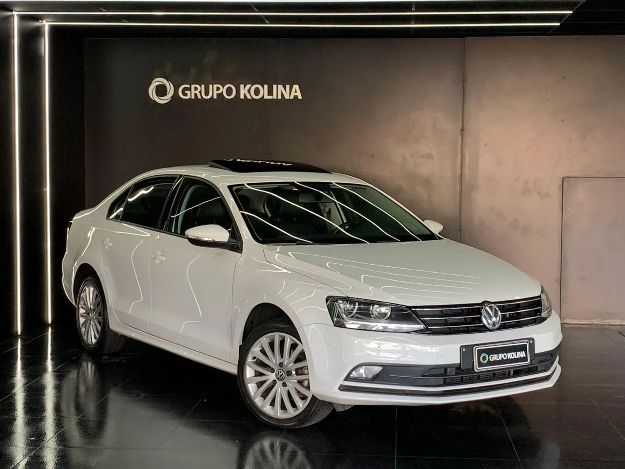 VOLKSWAGEN JETTA 2017 Usados e Novos