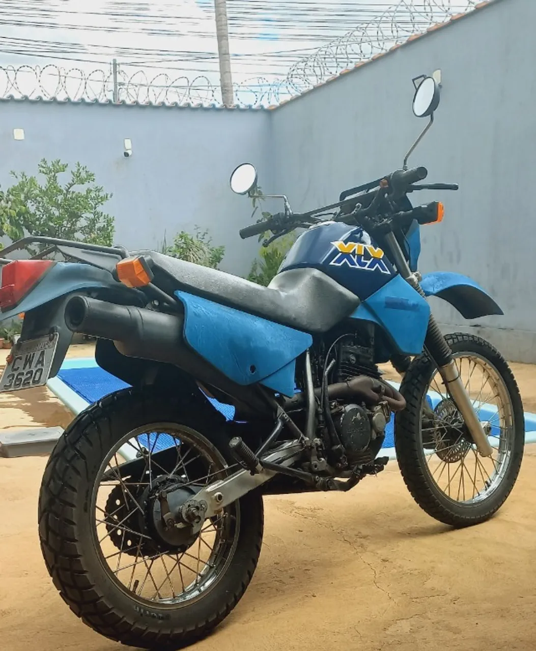 Motos HONDA XLX no Brasil