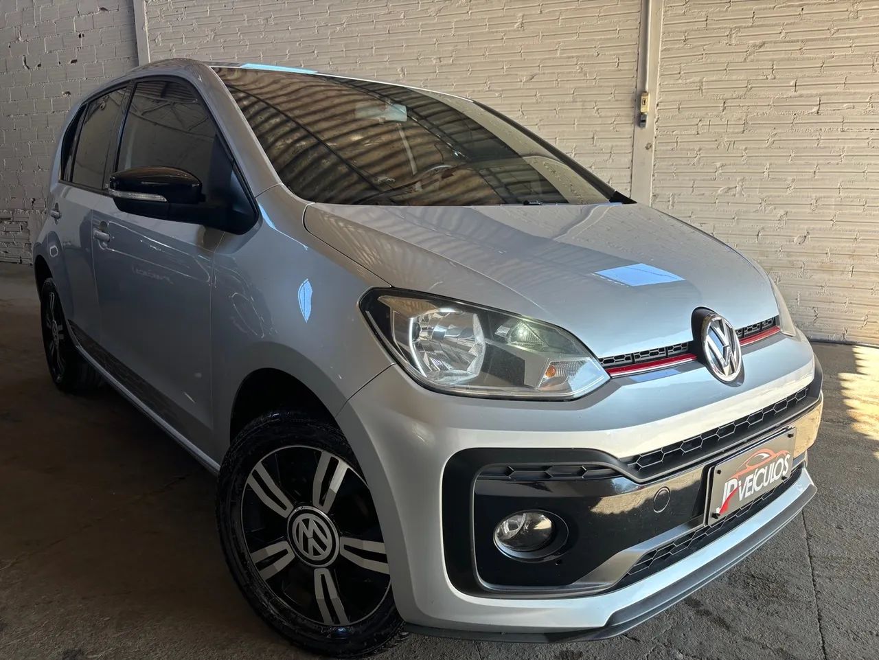 VOLKSWAGEN UP! 2018 Usados e Novos
