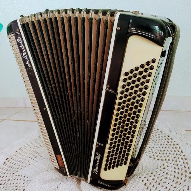 "acordeon stradella" no Brasil