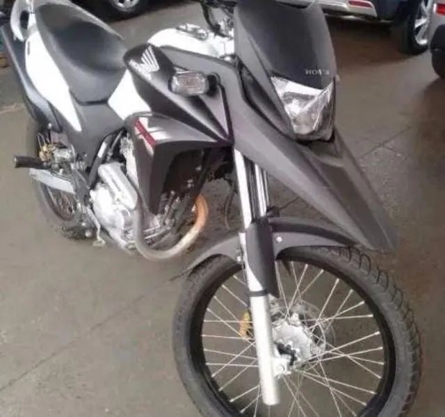 Motos HONDA XRE 2015 no Brasil