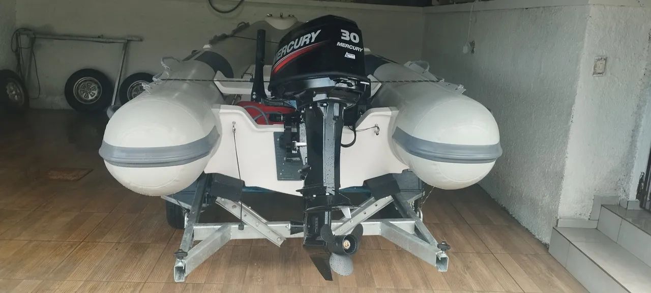 Bote Inflável zefir 360 com motor 30 Hp partida elétrica - Barcos e ...