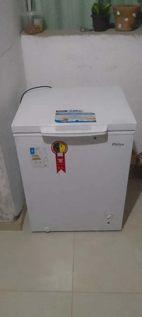 "freezer-pequeno" - Geladeiras e Freezers no Brasil