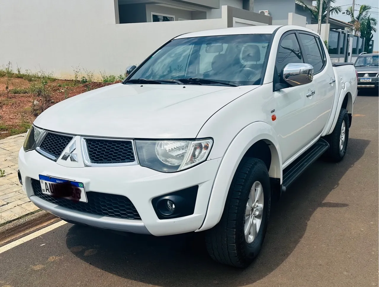 MITSUBISHI L200 2012 Usados e Novos