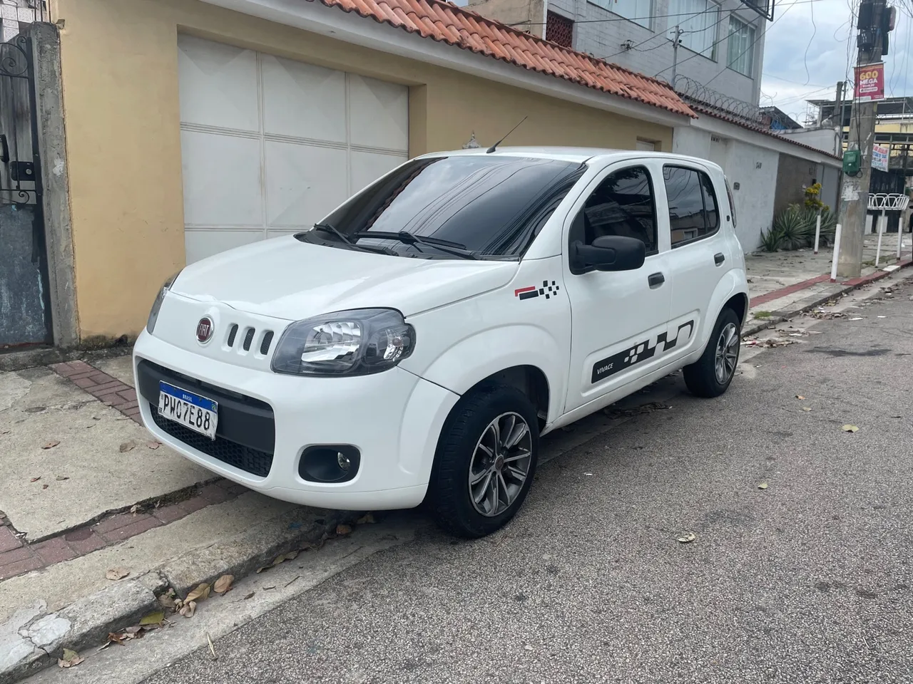 FIAT UNO 2016 Usados e Novos