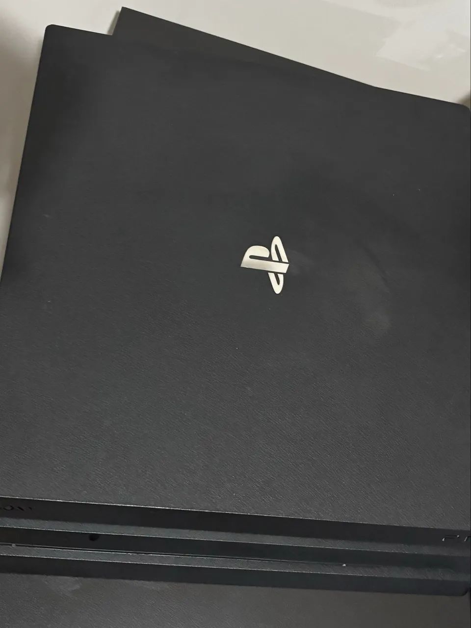 Ps4 Pro desbloqueado + controle + base de carregar, cabos e manual ...