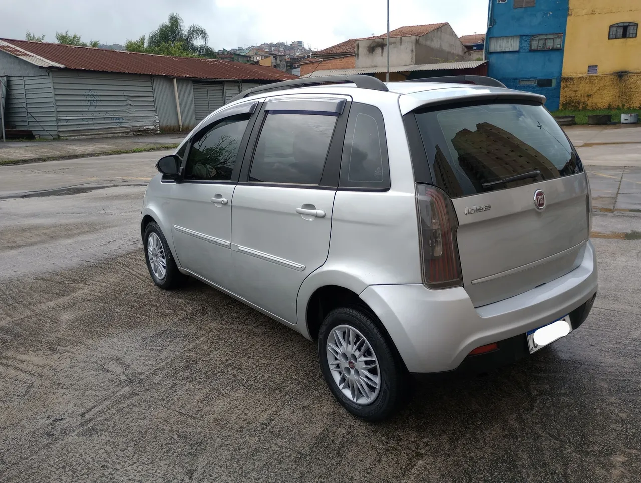 FIAT IDEA Usados e Novos