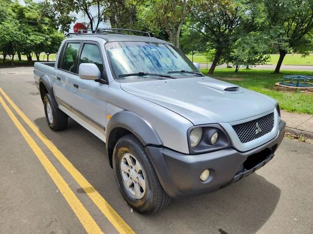 MITSUBISHI L200 a diesel 2010 Usados e Novos