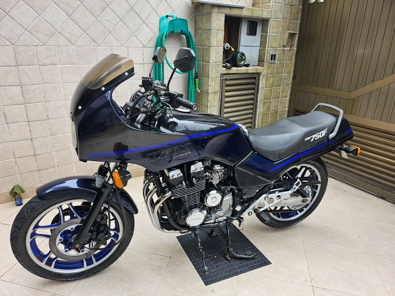 Motos HONDA CBX no Brasil