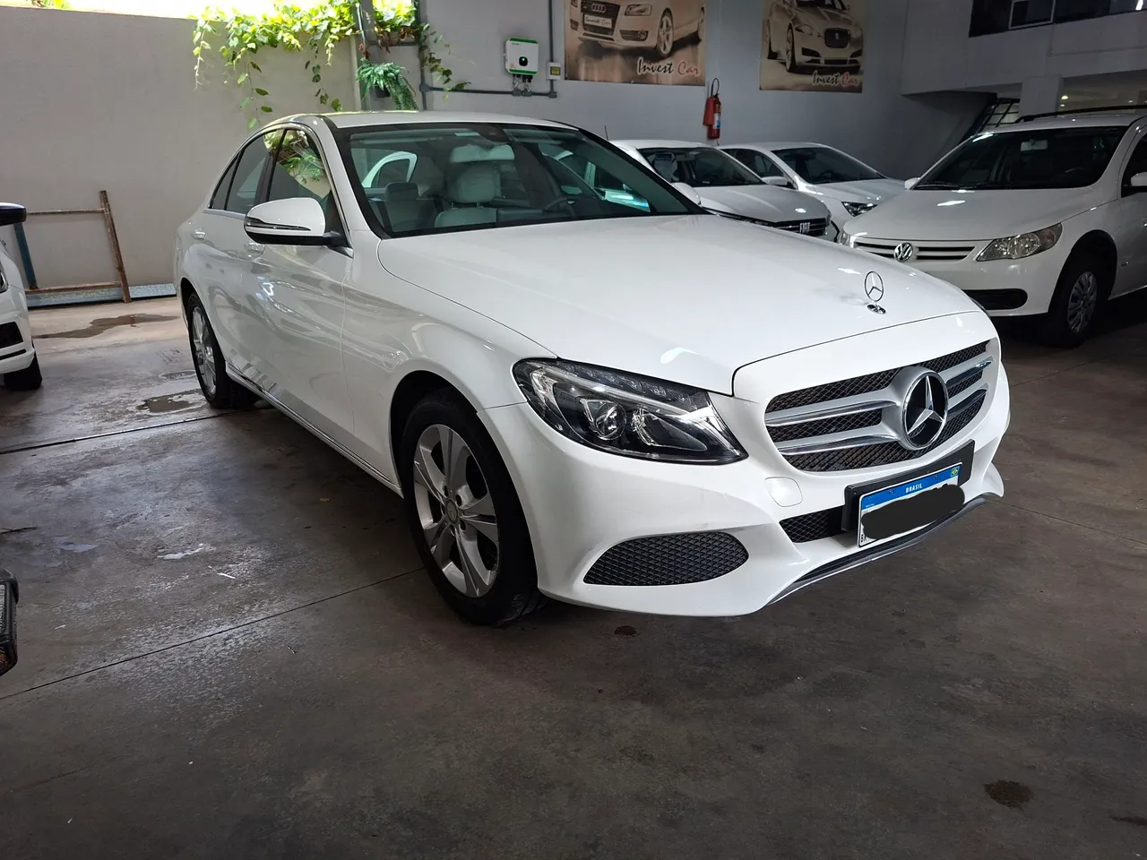 Mercedes-Benz C-180 2016 Usados e Novos