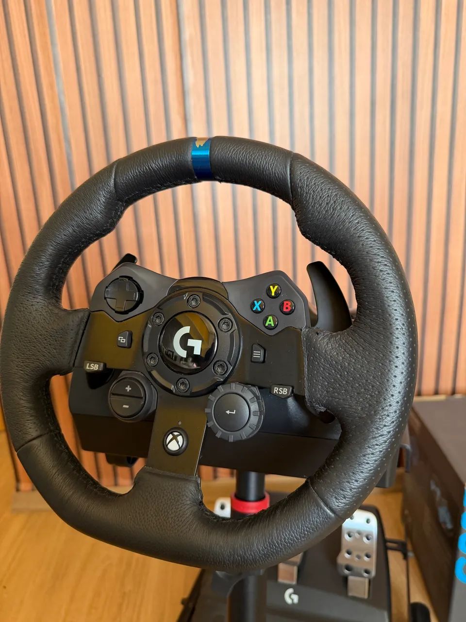 Volante Logitech G923 para Xbox e Pc + Cockpit Extreme SimRacing ...