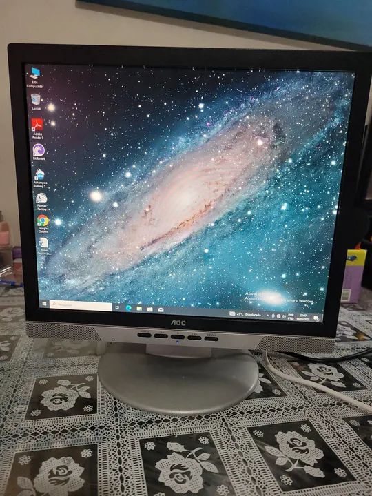 Monitor AOC LCD 17 polegadas - Monitores - Vila Prudente, São Paulo 1385363071 | OLX