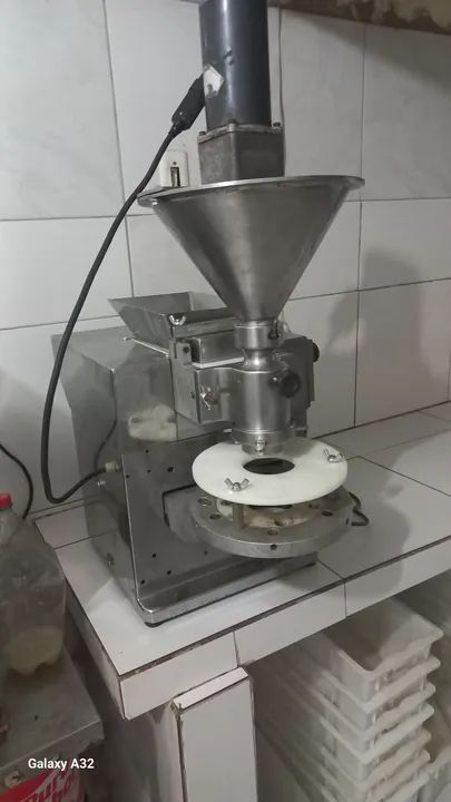 "maquina de salgado bralix" no Brasil