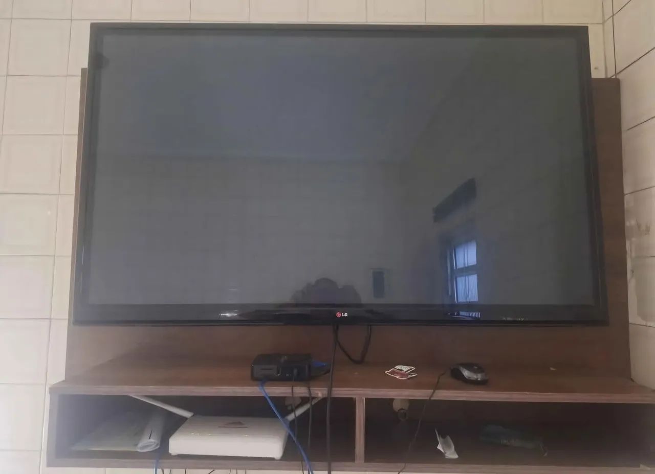 TV LG Tela Plana - Perfeita para sua sala! - TVs - Vila Romanópolis, Ferraz de Vasconcelos ...