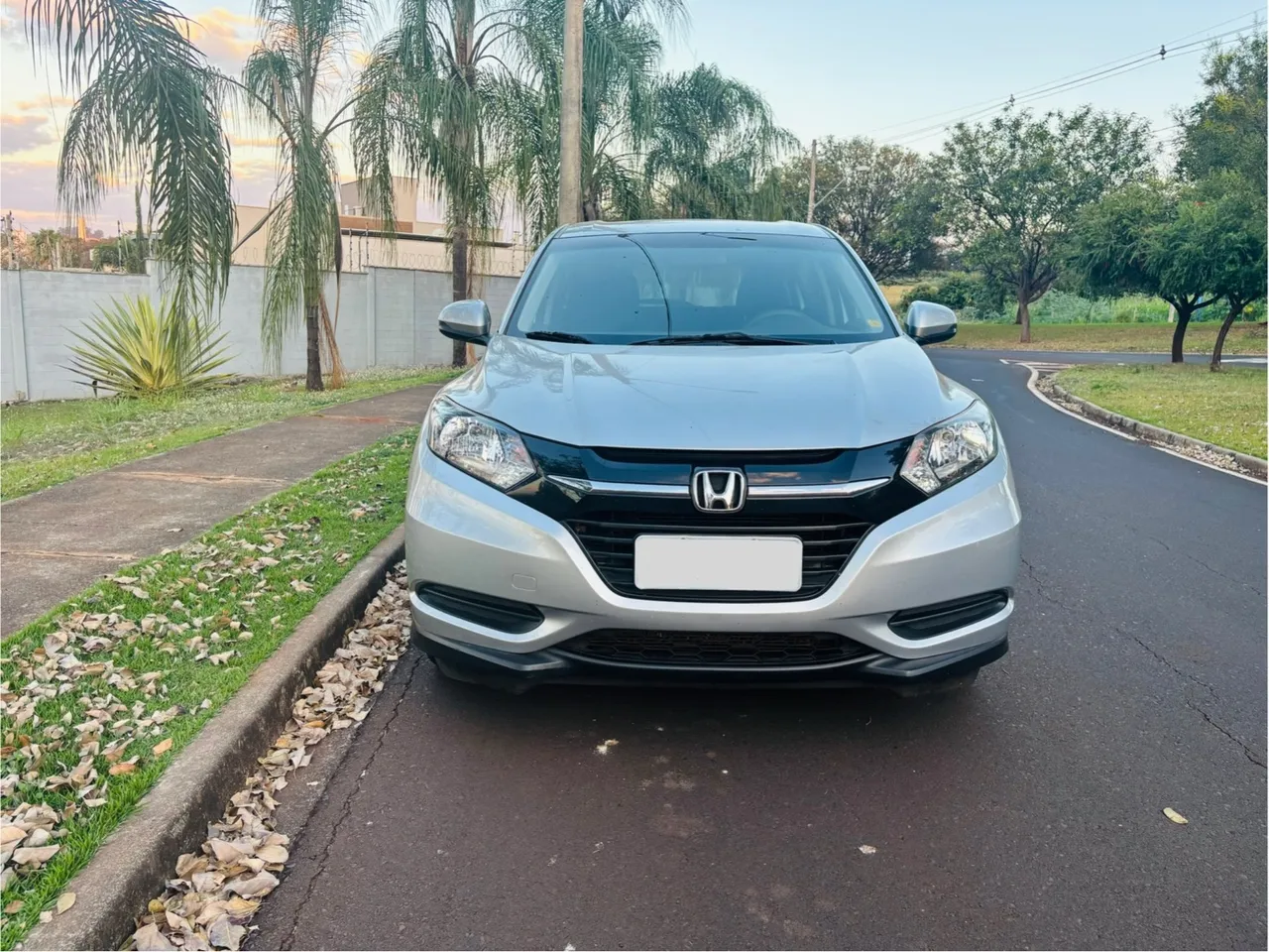 HONDA HR-V 2016 Usados e Novos
